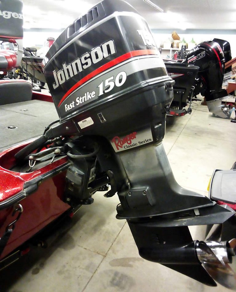 1997 Ranger R82 Sport DC - Johnson 150 Fast Strike - VICS BOATS HOME