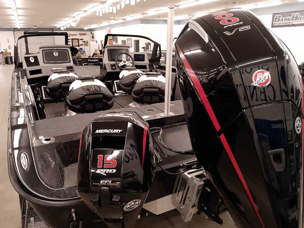 2026 Ranger 620X FS Pro WT - Mercury 300 XS Four Stroke - VICS BOATS HOME